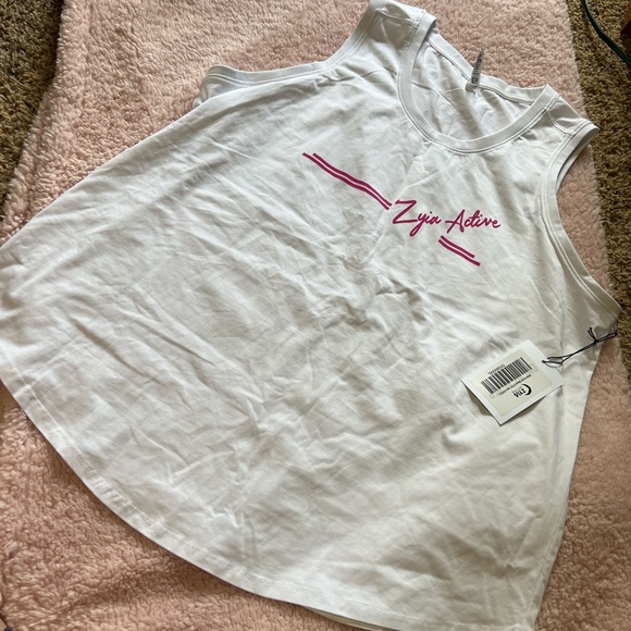 ZYIA | Tops | Zyia Tank | Poshmark